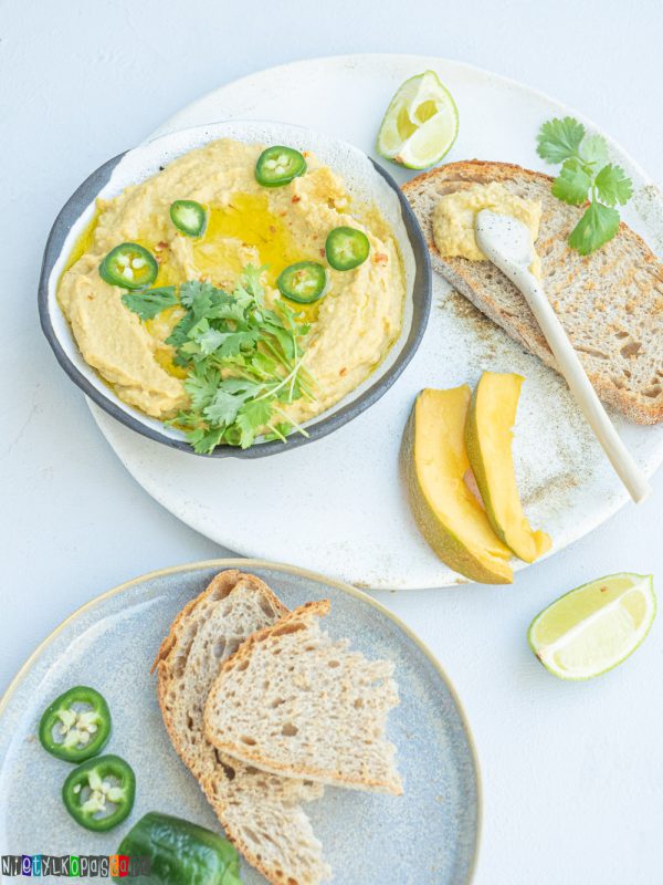 Hummus z mango