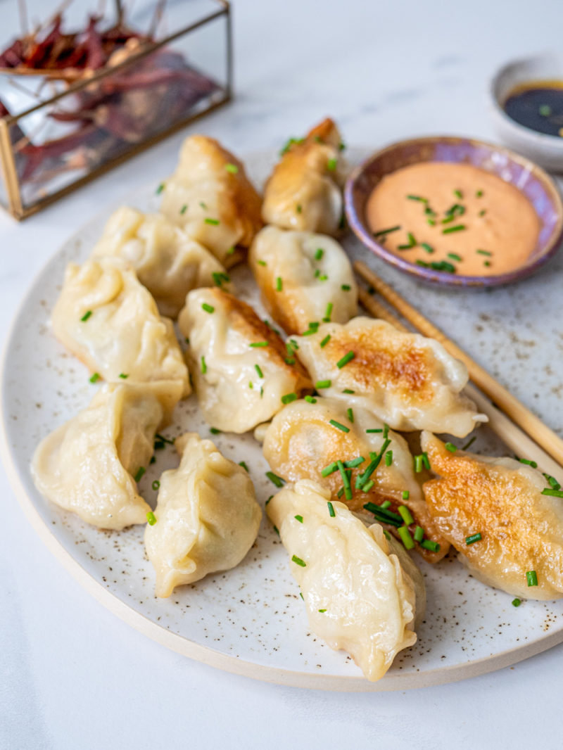 GYOZA - japońskie pierogi z indykiem lub kurczakiem